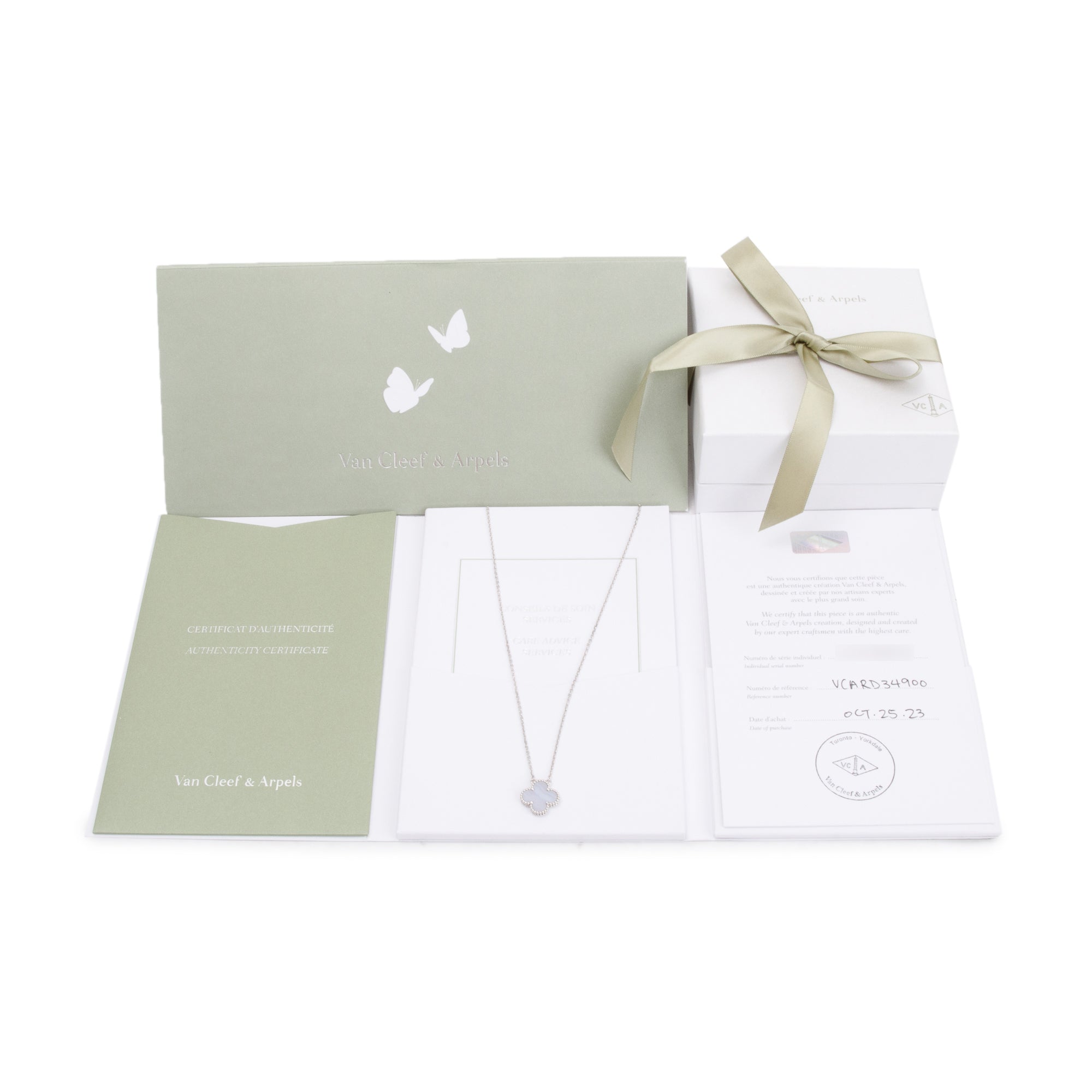 Van Cleef & Arpels 2023 18k White Gold Chalcedony Vintage Alhambra Pen ...