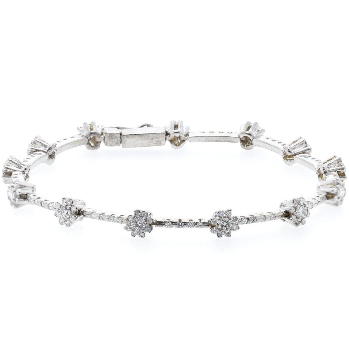 18k White Gold Diamond Flower Bracelet – OLIVER'S