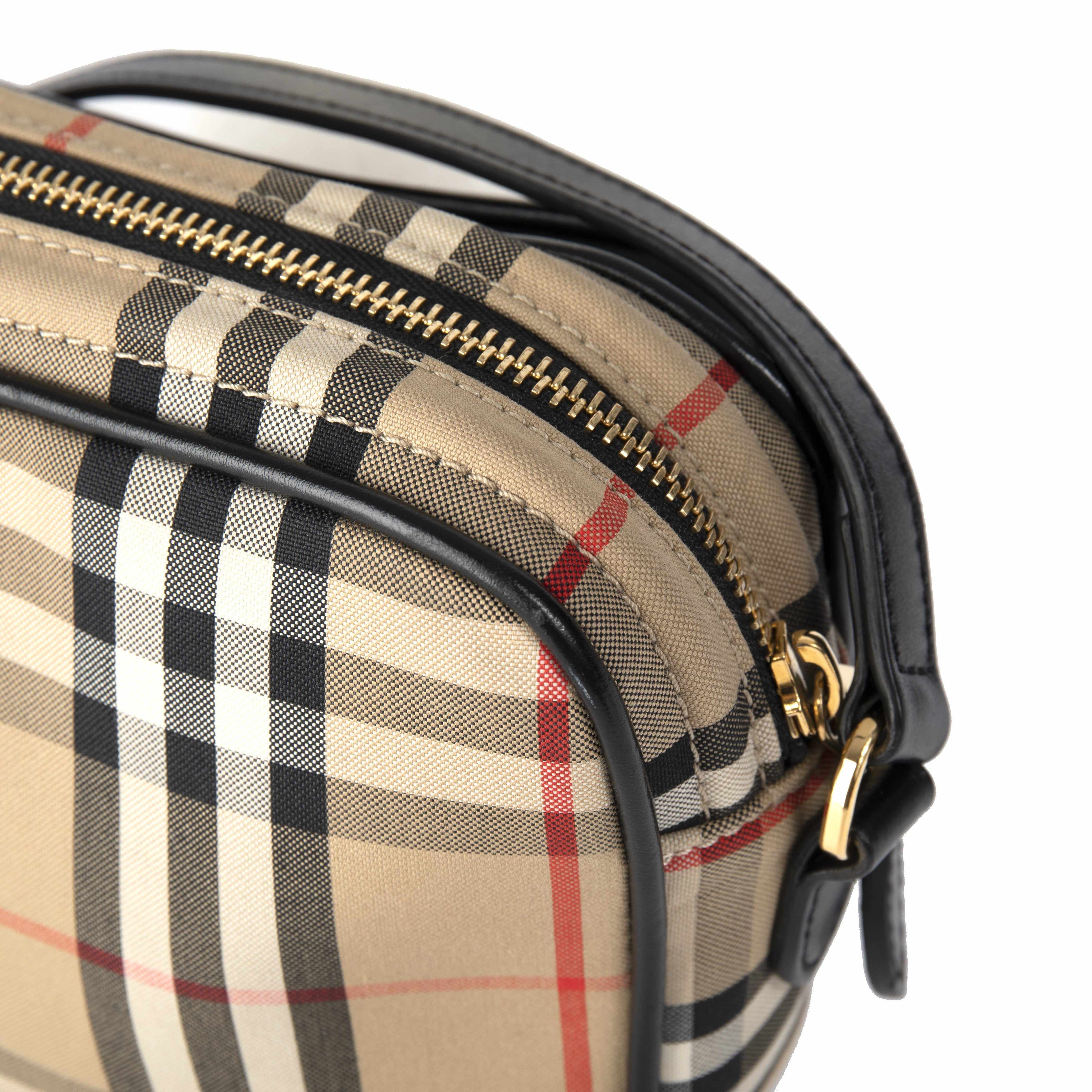 Burberry Vintage Check Camera Bag – OLIVER'S