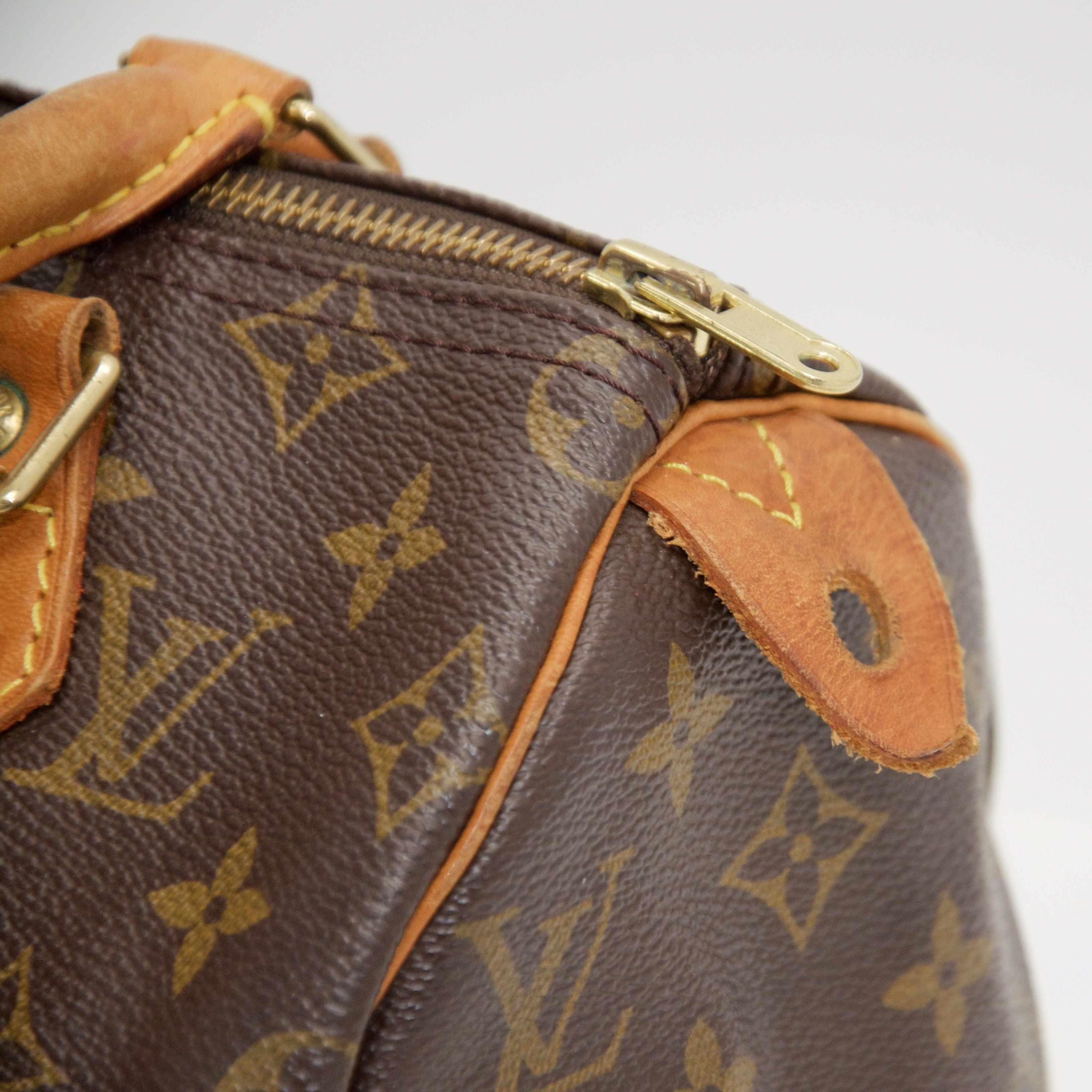 Louis Vuitton Monogram Speedy 25 – OLIVER'S