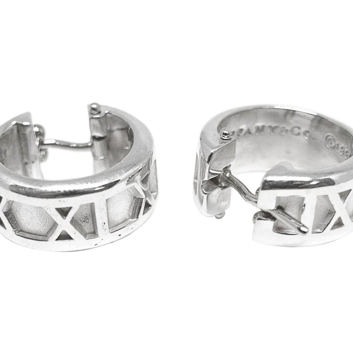 Tiffany & Co. Atlas Hoop Earrings – OLIVER'S
