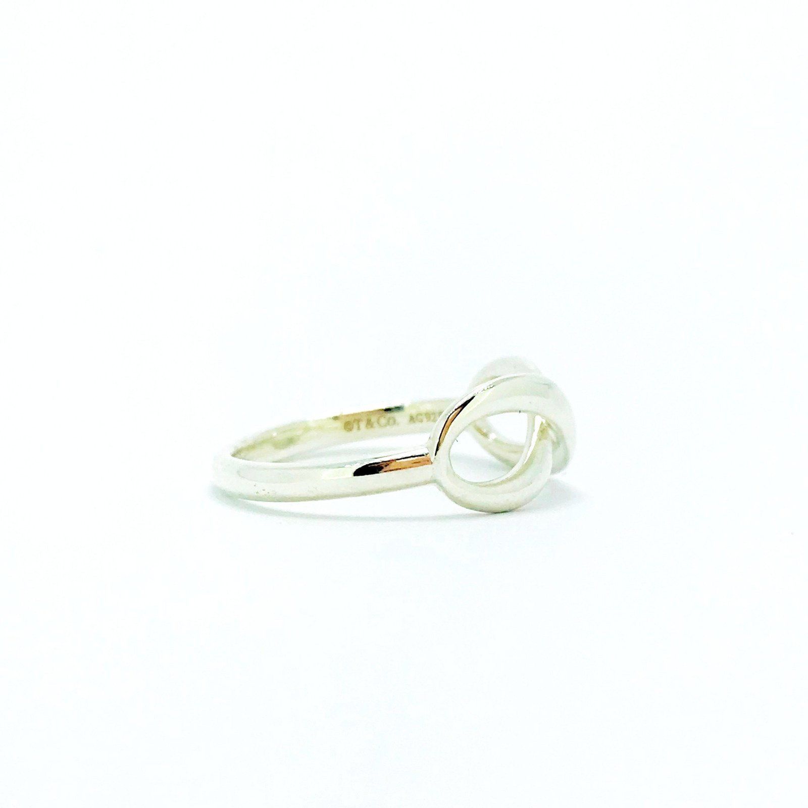 Tiffany & Co. Infinity Ring – OLIVER'S