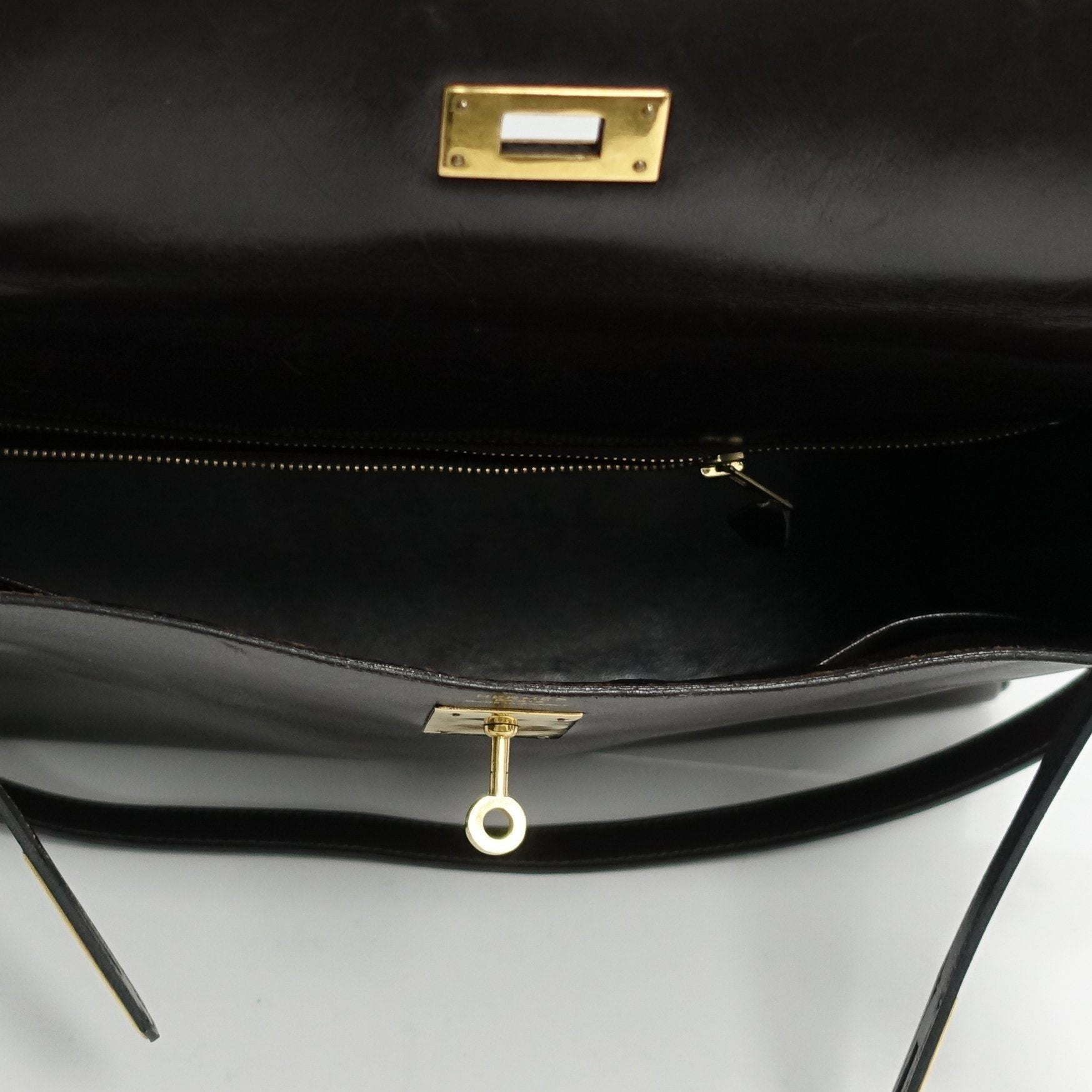 Hermes Vintage Chocolate Brown Box Leather Kelly 32 – OLIVER'S